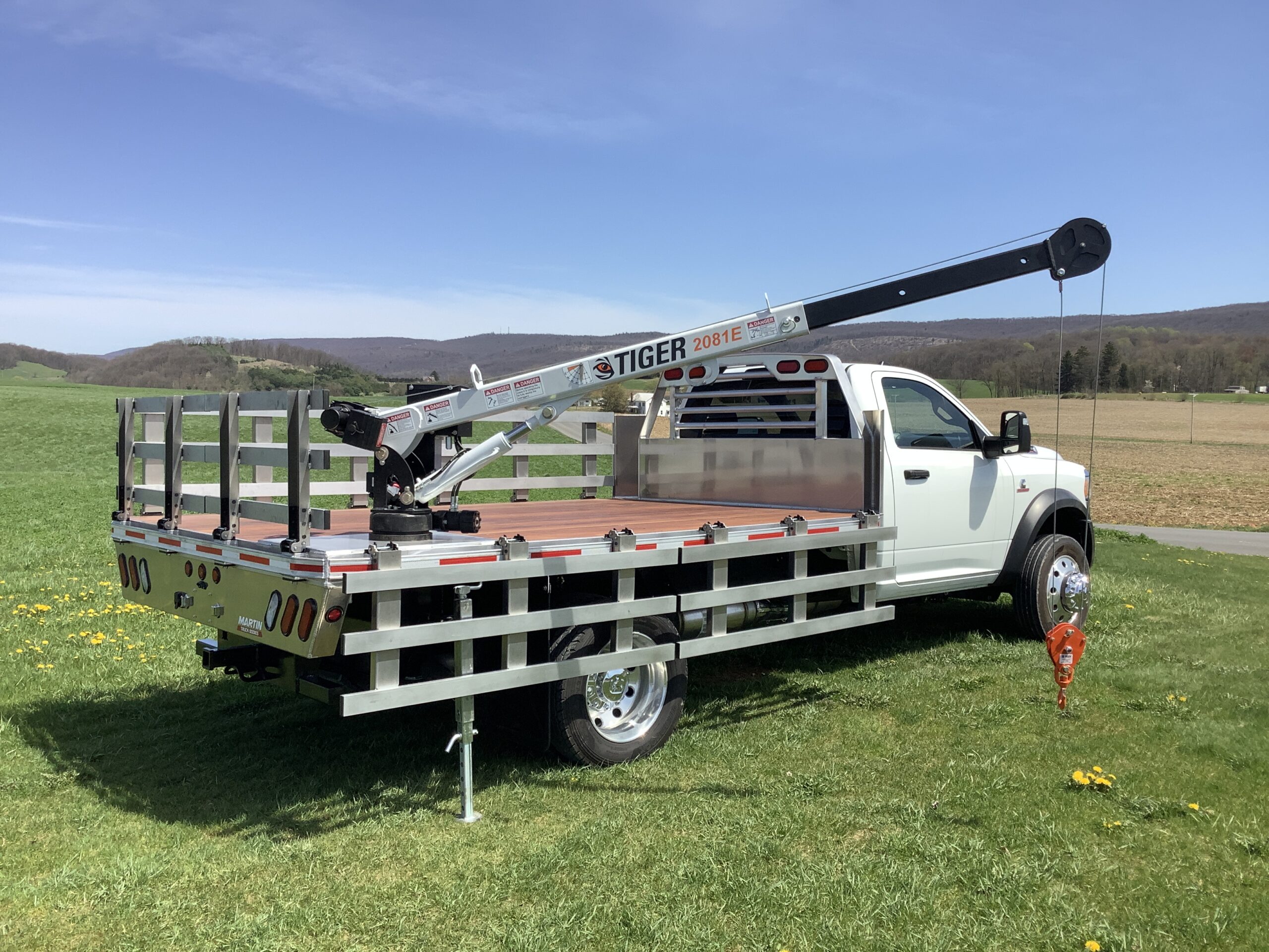 Heavy Duty Stake Universal Fit - HingePost